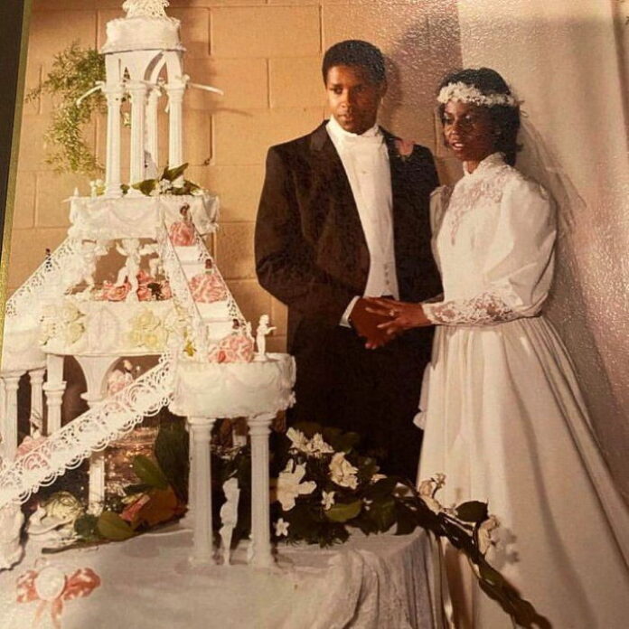 Közel 40 éve házasok, miután felesége kétszer is elutasította – Denzel ...